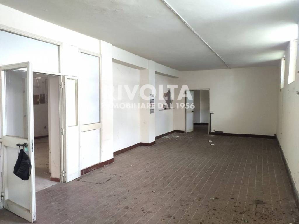 Locale commerciale con laboratorio via del Forte Boccea 119, Roma, Rif ...