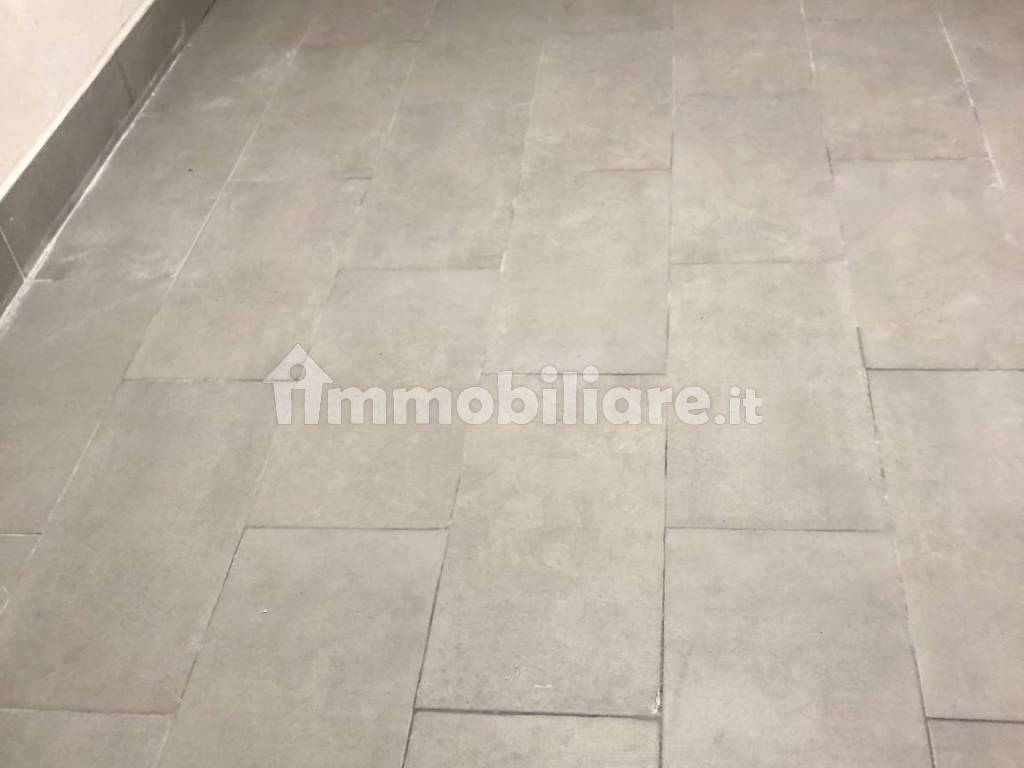 Magazzino - Deposito via Taro 35, Roma, Rif. 108585479 - Immobiliare.it