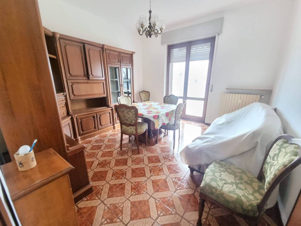 Vendita Appartamento Cameri. Trilocale in Strada Privata Daverio Fonio ...