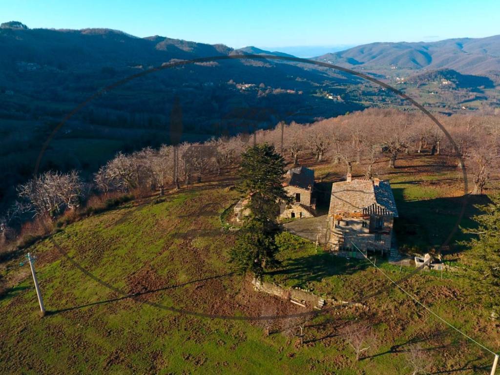 Vendita Rustico in via Case Sparse Greve in Chianti. Da ristrutturare ...