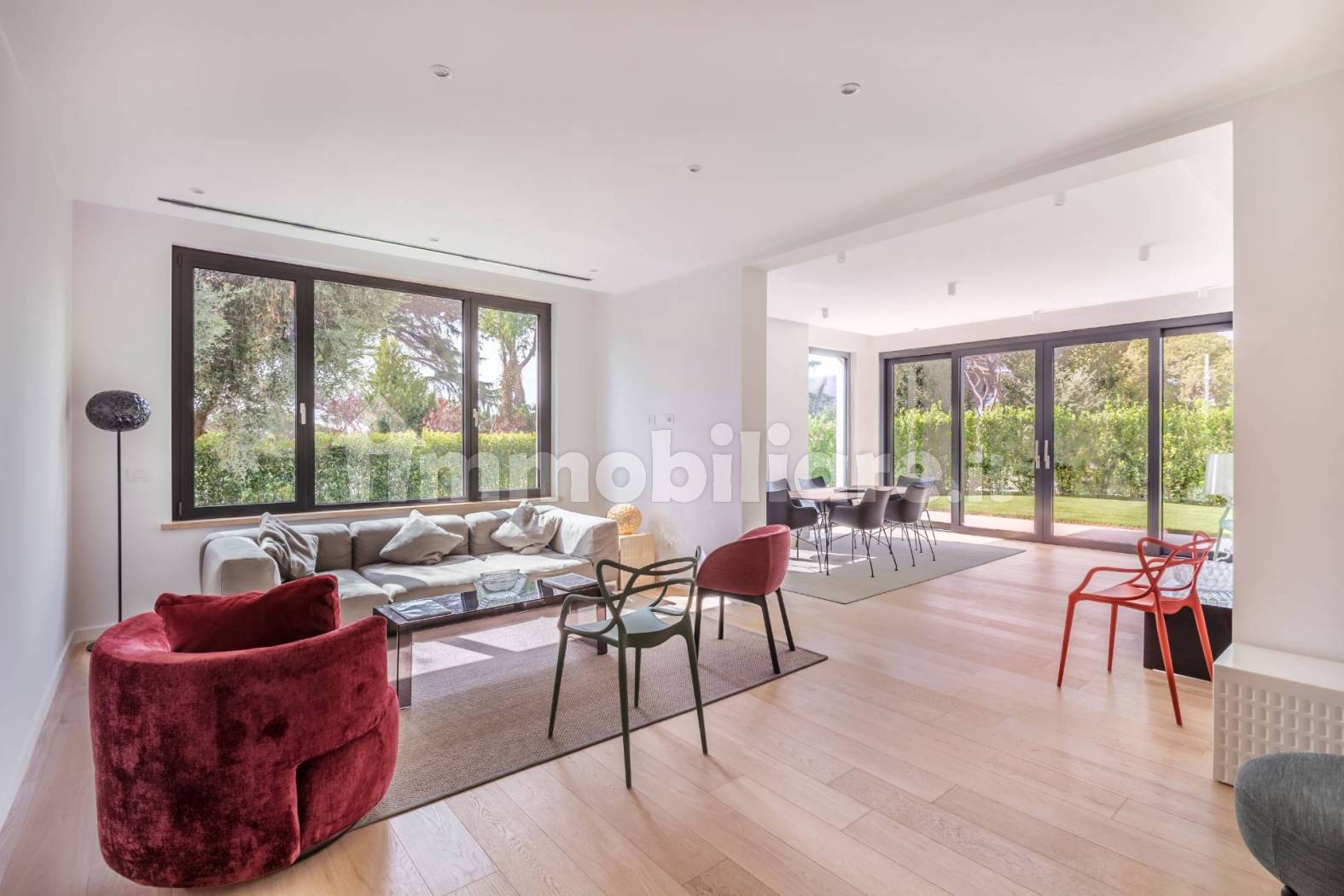 Appartamento via Nepal 41, Eur, Roma