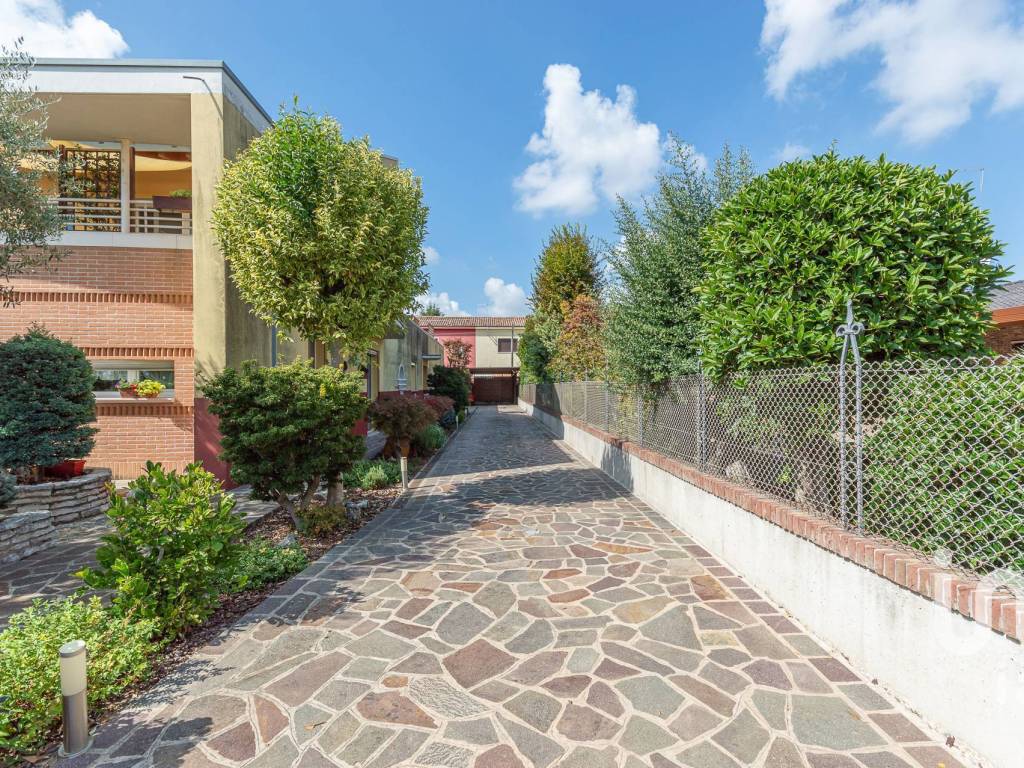 Vendita Villa unifamiliare in via salvo d'acquisto Borgoricco. Ottimo ...