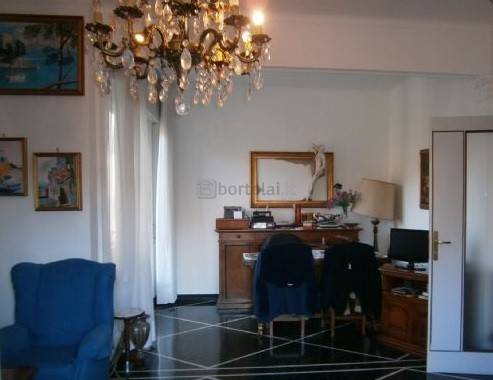 Vendita Appartamento in via Angelo Orsini. Genova. Buono stato, secondo ...