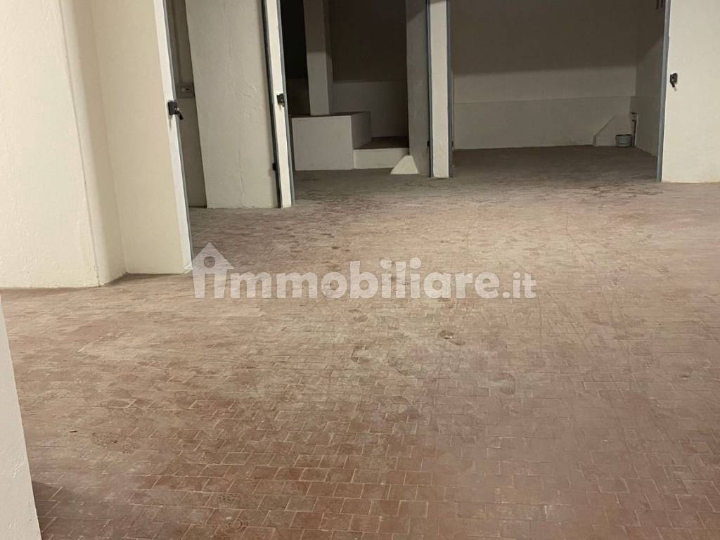 Garage - Box via Angelo Orsini 23, Genova, Rif. 108757419 - Immobiliare.it