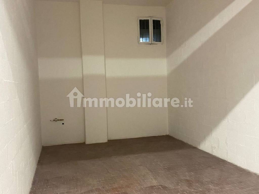 Garage - Box via Angelo Orsini 23, Genova, Rif. 108757419 - Immobiliare.it