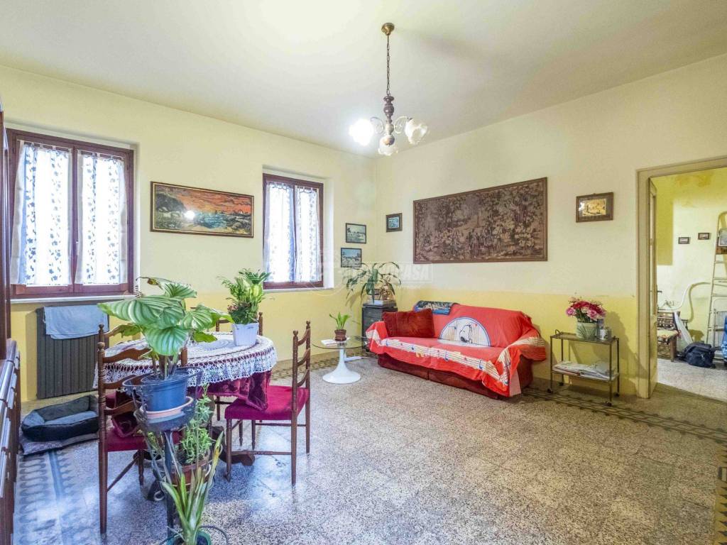 Vendita Terratetto unifamiliare in via Mazzucchelli Carlo Cameri. Da ...