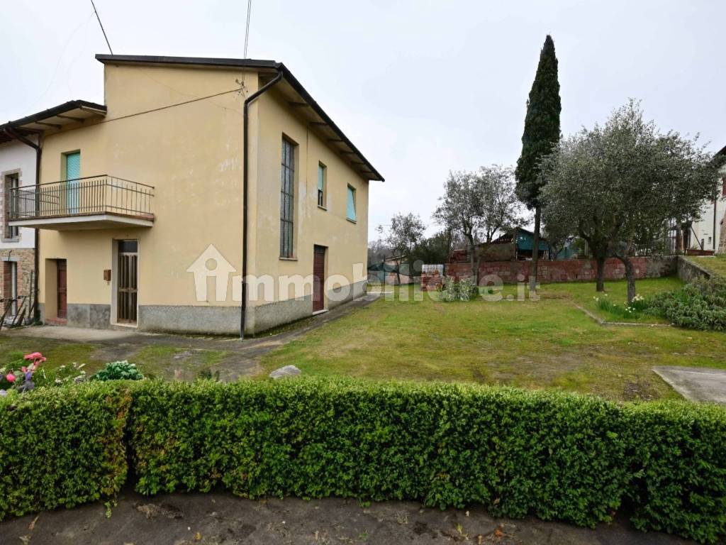 Vendita Rustico in Strada Vicinale di Barbaiano 164 Monte San Savino ...