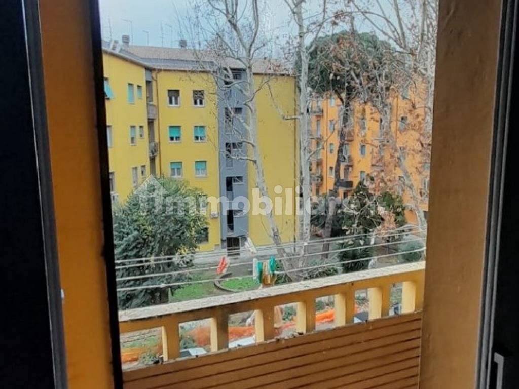 Sale Apartment Rome. 2-room flat in via Tonale. To be refurbished ...