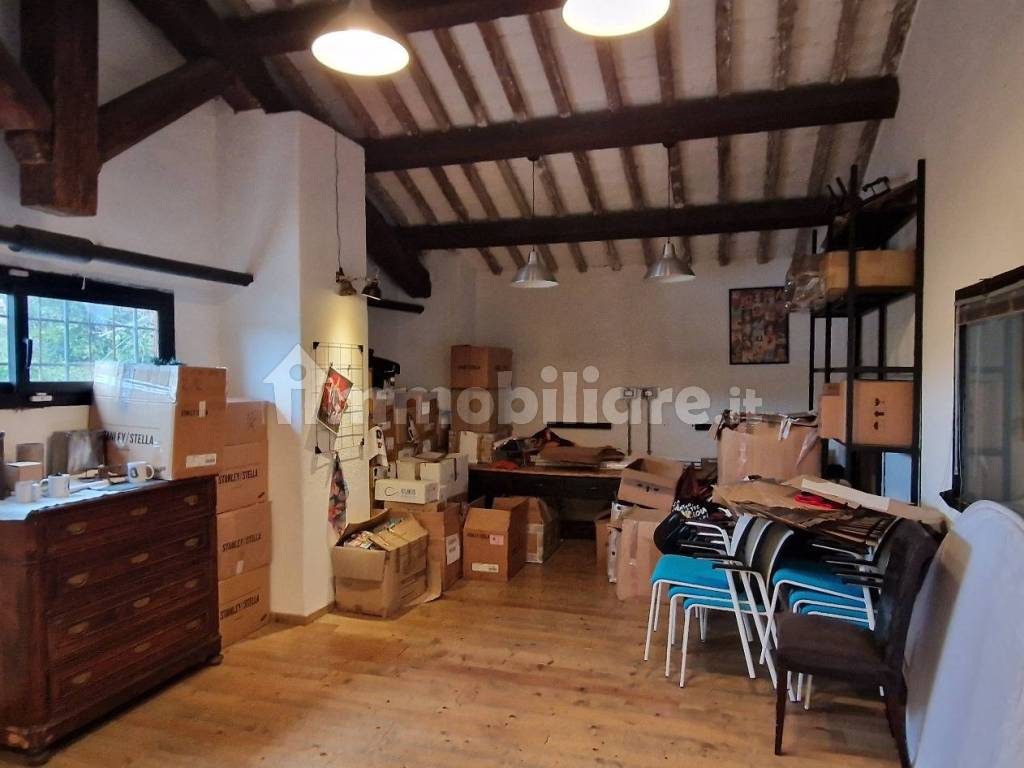 Magazzino - Deposito via di Bravetta, Roma, Rif. 108907207 - Immobiliare.it