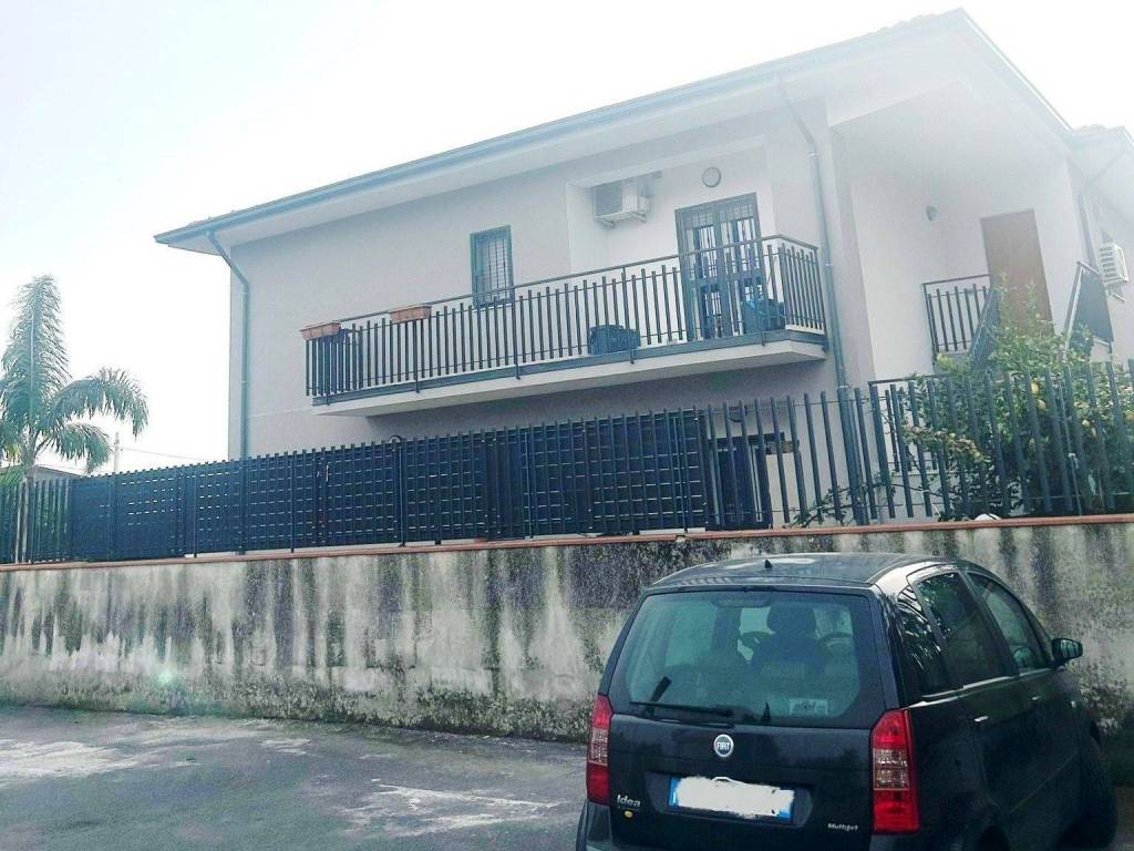 Vendita Appartamento San Pietro Clarenza. Quadrilocale in via Umberto ...