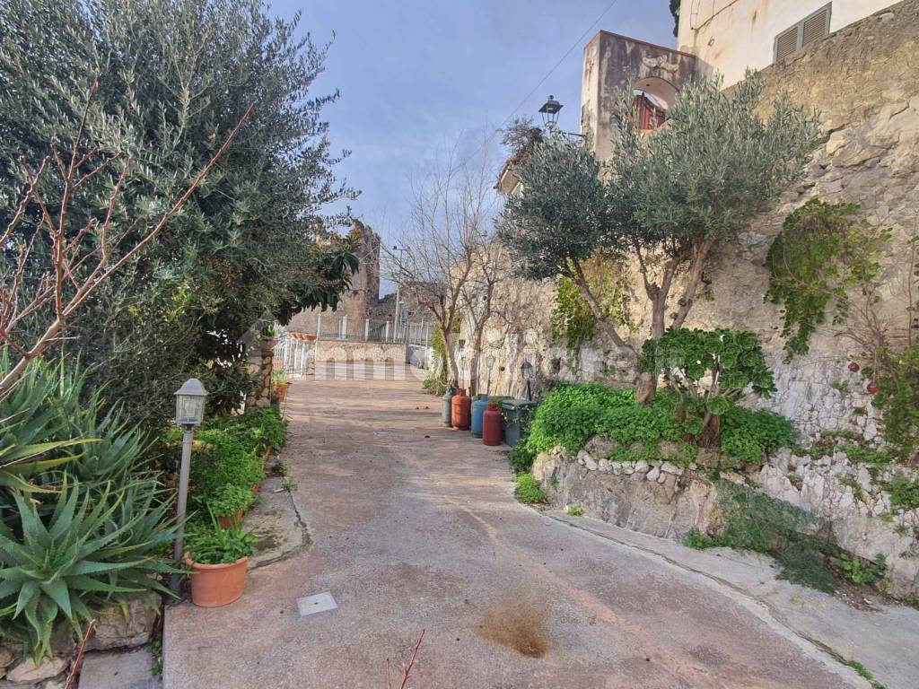 Vendita Terratetto unifamiliare in Borgo San Matteo Sarno. Da ...