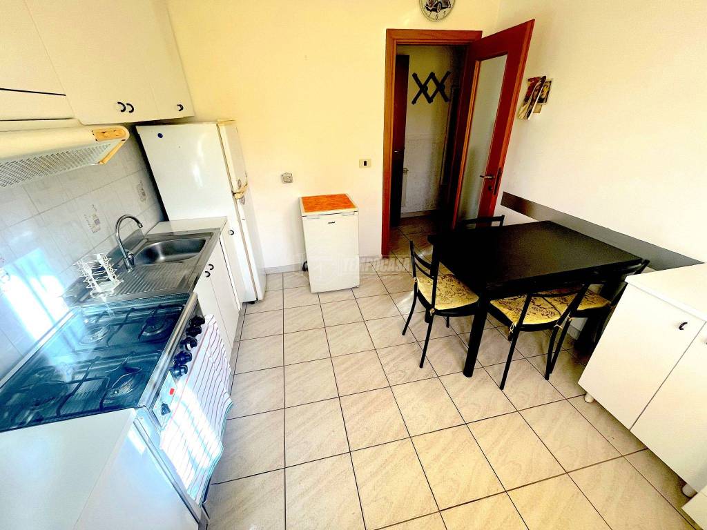 Vendita Appartamento Pescara. Trilocale in via la Maielletta. Buono stato, primo piano, con ...