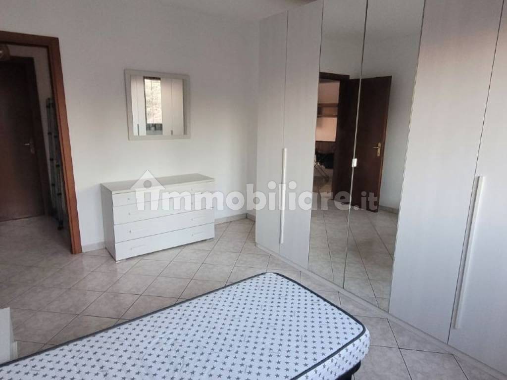 Stanza singola in affitto, affittasi camera singola via Fratelli Cervi ...