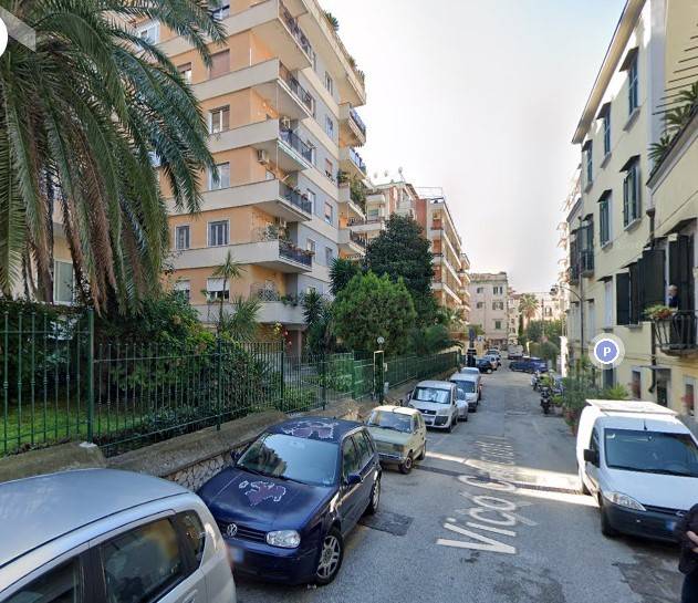 Vendita Appartamento Napoli. Trilocale in Vico Cacciottoli. Ottimo ...
