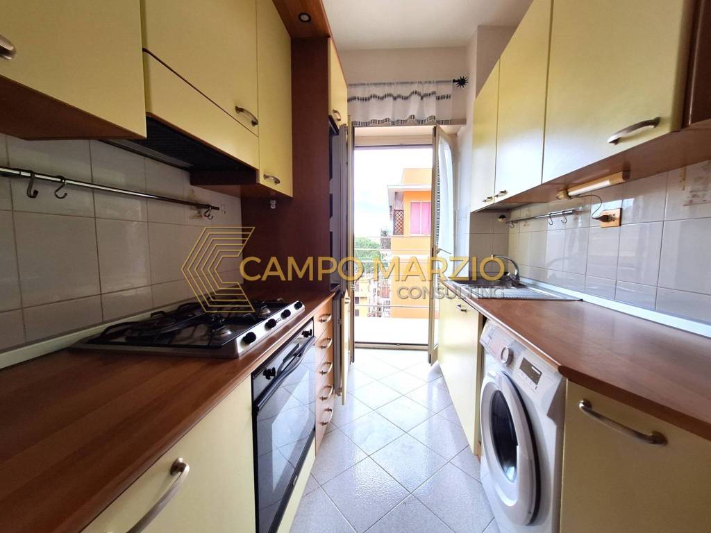 Affitto Appartamento Roma. Bilocale in via Fabiola. Ottimo stato ...