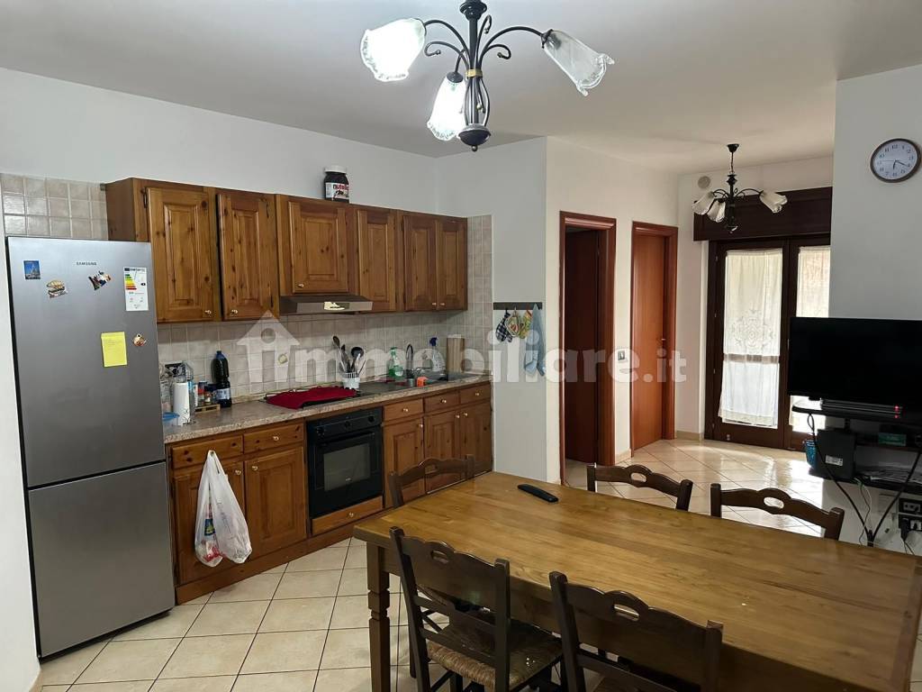 Vendita Appartamento in via Leonardo da Vinci 2A. Rende. Buono stato ...