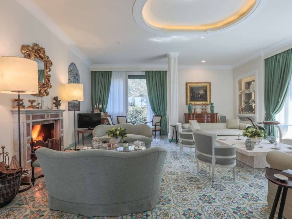 Affitto Villa bifamiliare in via di Villa Ruffo Roma. Ottimo stato ...