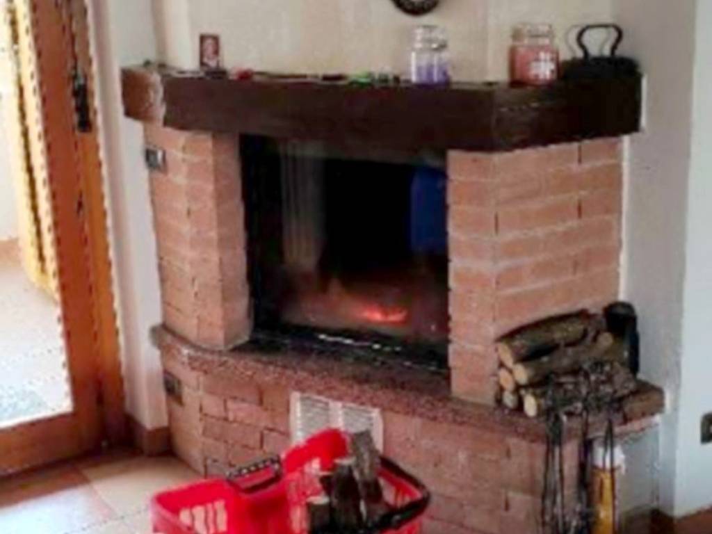 Vendita Appartamento Varese. Quadrilocale in via Francesco Agello 53. Buono stato, primo piano ...