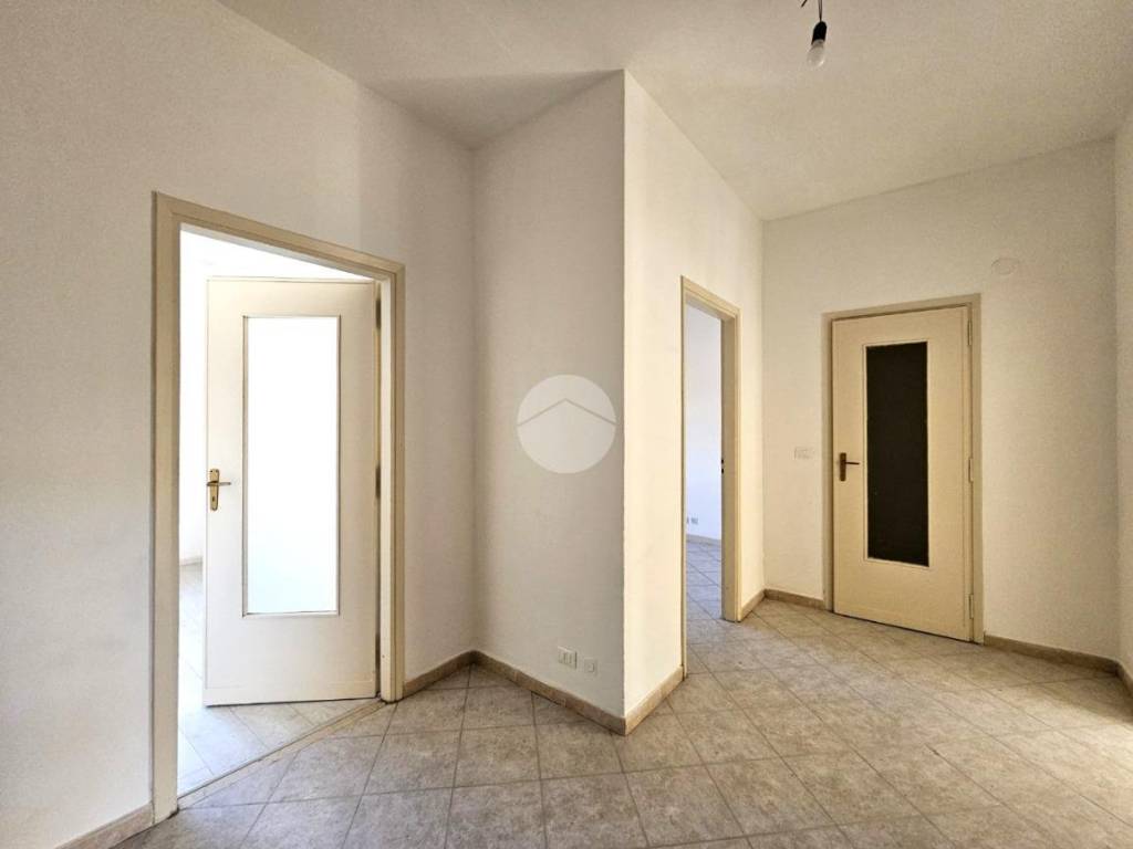 Palazzo - Edificio via XX Settembre 45, Rondissone, Rif. 109210497 ...