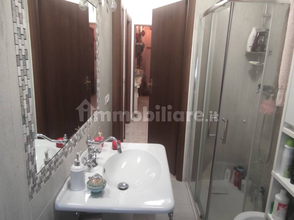 Vendita Appartamento Falconara Marittima. Quadrilocale in piazza ...