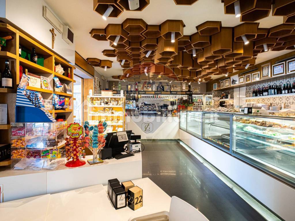 Bar via Verdi 69/71, Trecastagni, Rif. 109269839 - Immobiliare.it