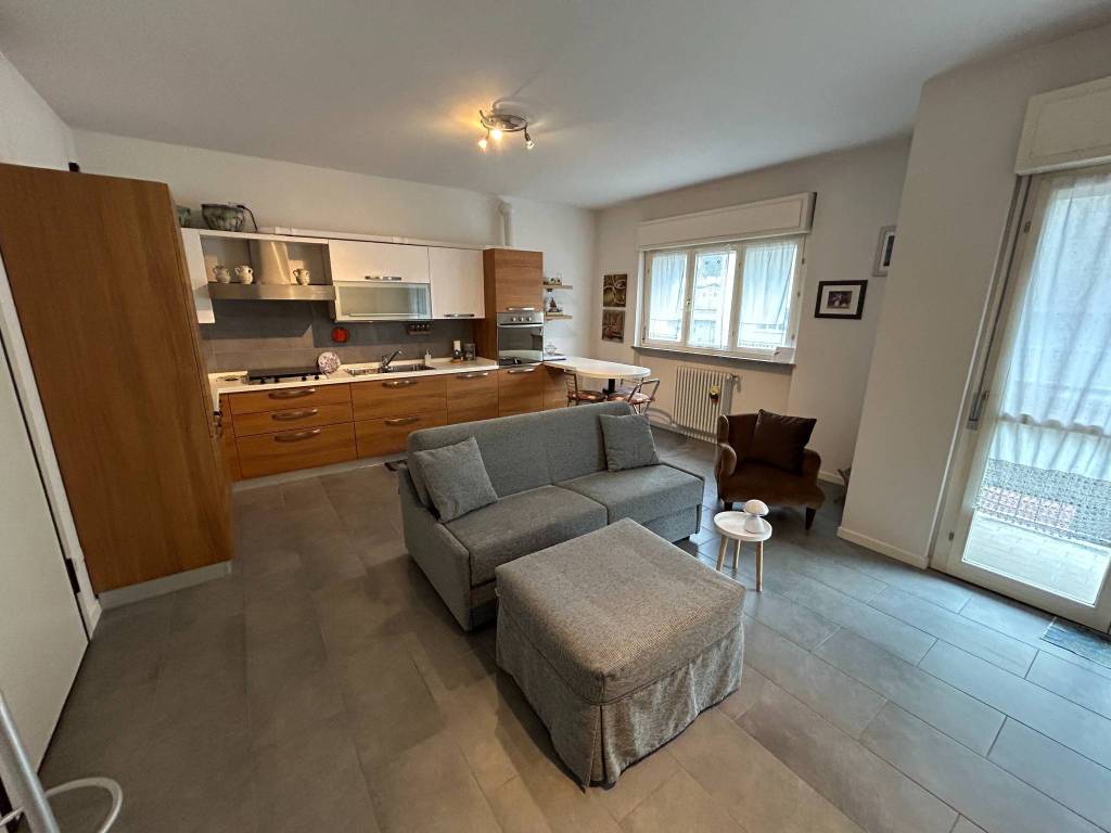 Vendita Appartamento Como. Monolocale in via Belvedere 20. Buono stato ...