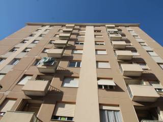 Case in vendita in Via Rinaldo Rigola, Genova - Immobiliare.it