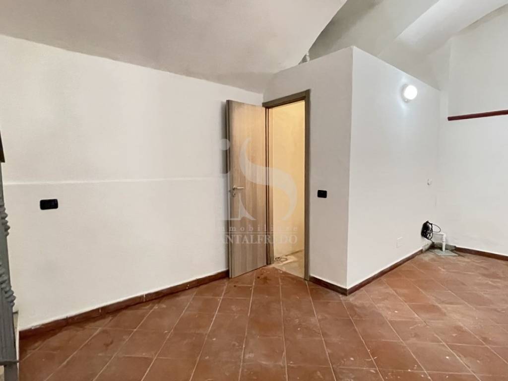 Magazzino - Deposito via Liberta ,60, Concorezzo, Rif. 109442357 - Immobiliare.it