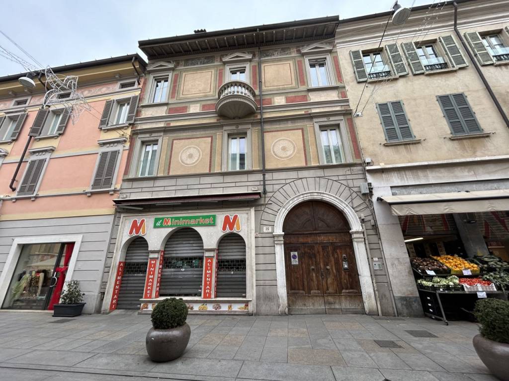 Gioielleria - Orologeria corso Garibaldi 26, Brescia, Rif. 109448359 ...