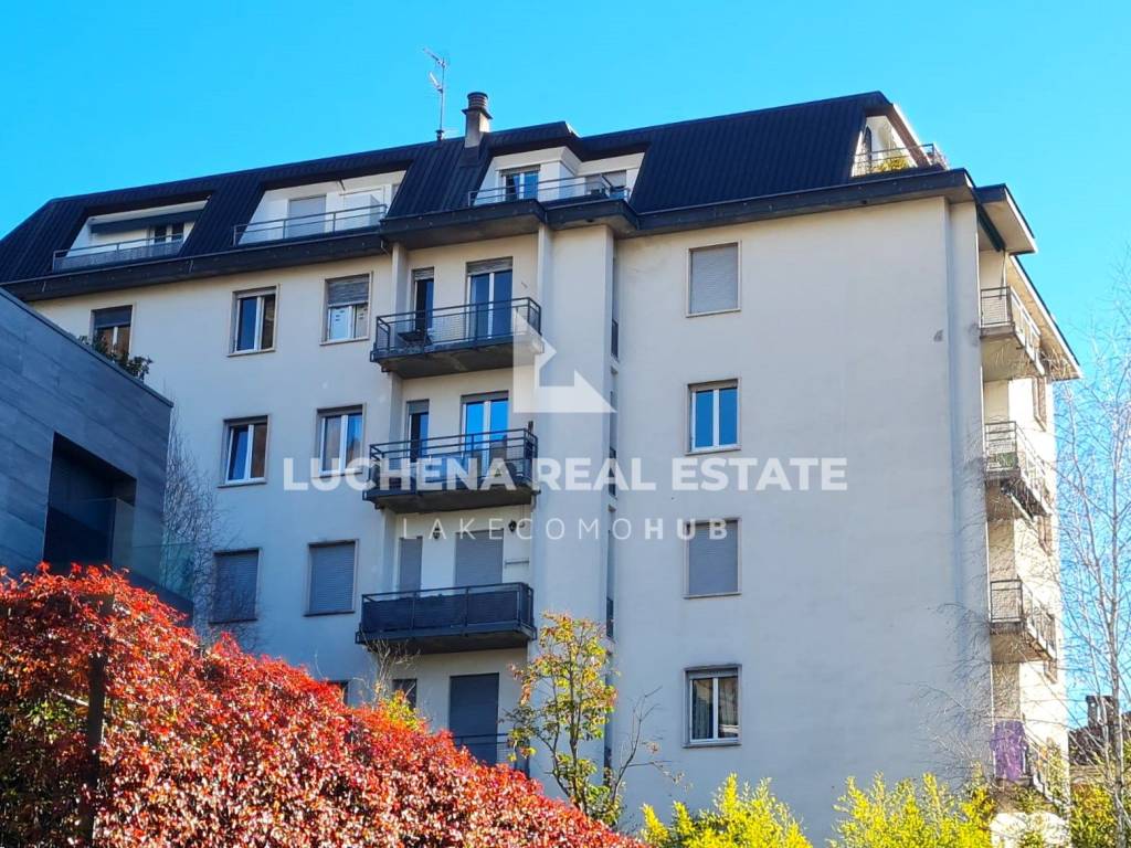 Affitto Appartamento Como. Trilocale in via Zezio 18. Ottimo stato ...