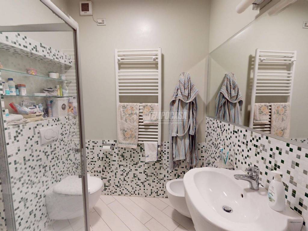 Vendita Appartamento Borghetto Santo Spirito. Trilocale in via Cavour 8 ...