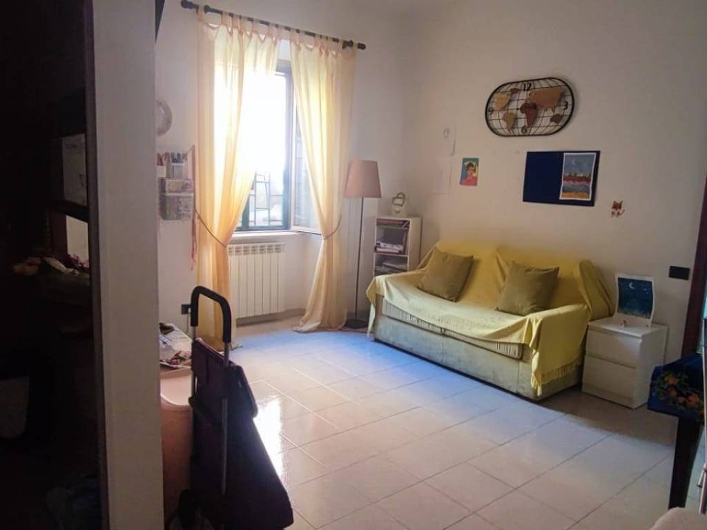 Vendita Appartamento Roma. Bilocale in del Forte Portuense. Buono stato ...