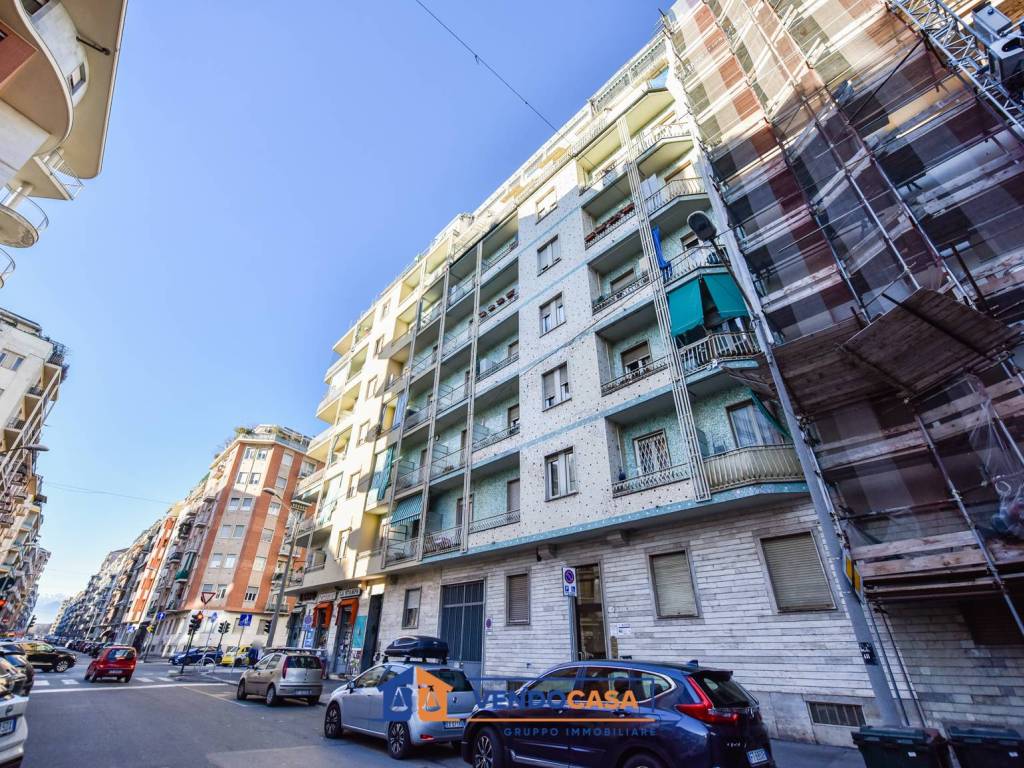 Vendita Appartamento Torino. Bilocale in via Barletta 90. Ottimo stato ...