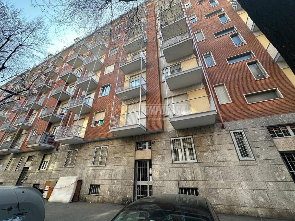 Vendita Appartamento Torino. Trilocale in via Breglio 27. Buono stato ...