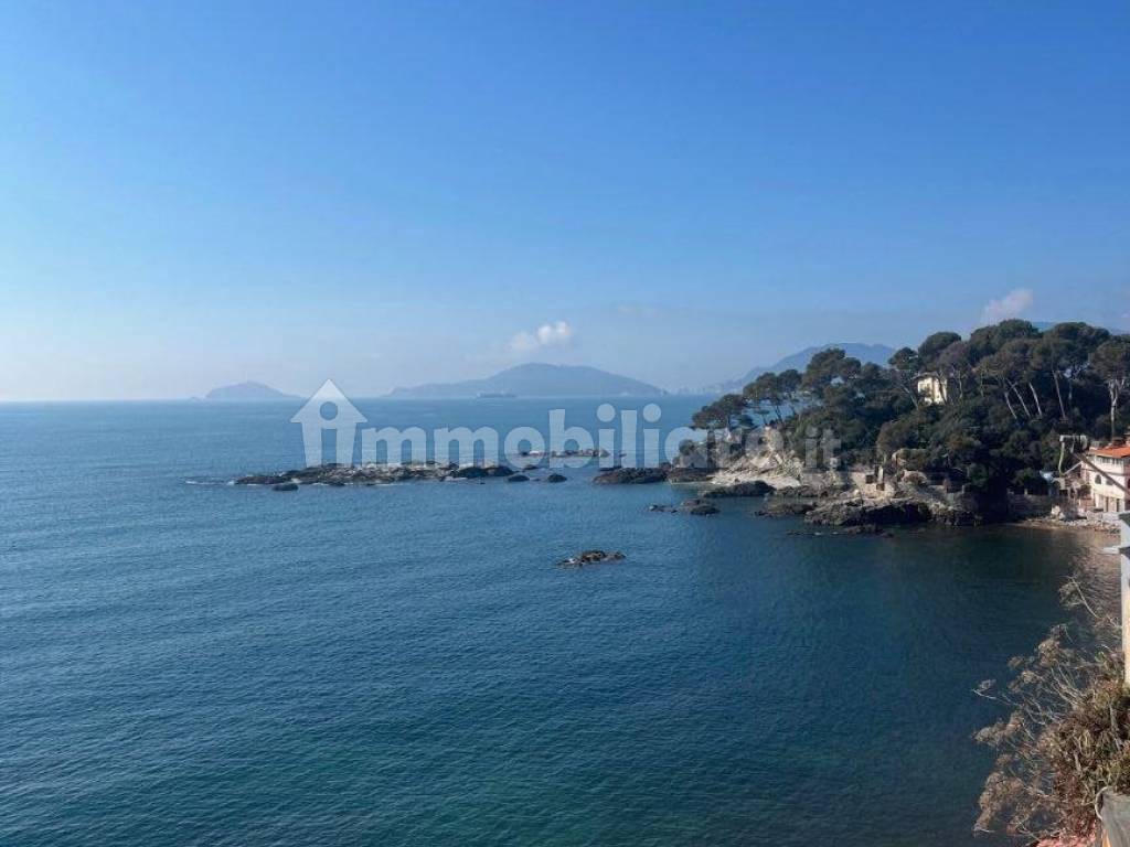Vendita Appartamento Lerici. Trilocale in via Fiascherino. Ottimo stato ...