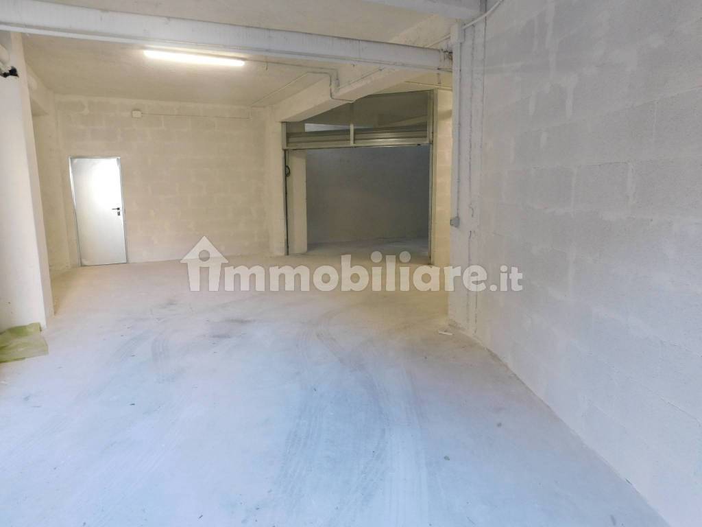 Garage - Box via Cardinale Giuseppe Pizzardo, Marino, Rif. 109568335 ...