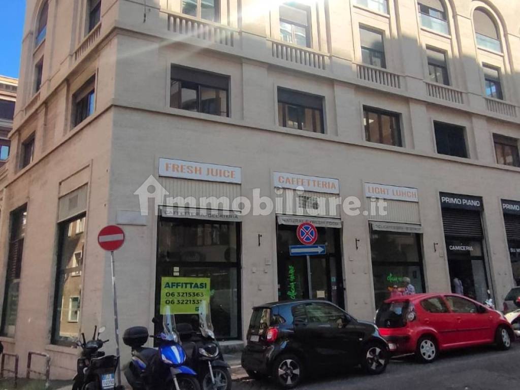Locale commerciale via Barberini 57, Roma, Rif. 109602869 - Immobiliare.it