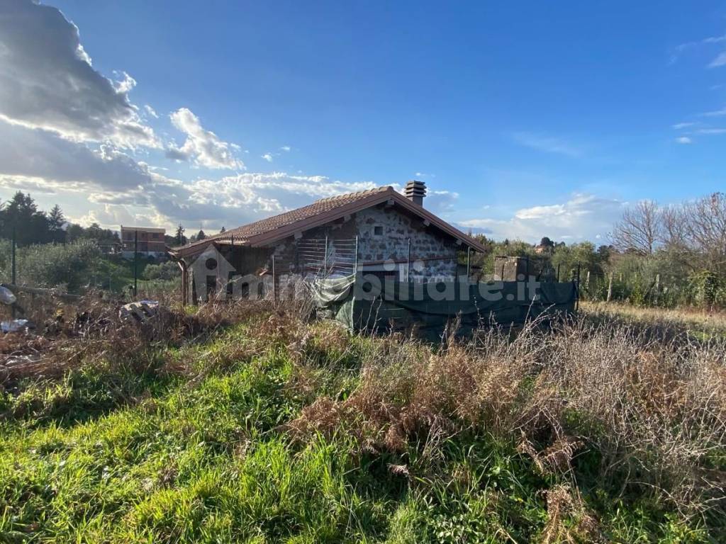 Vendita Rustico in via Colle Villa Zagarolo. Da ristrutturare, 23 m² ...