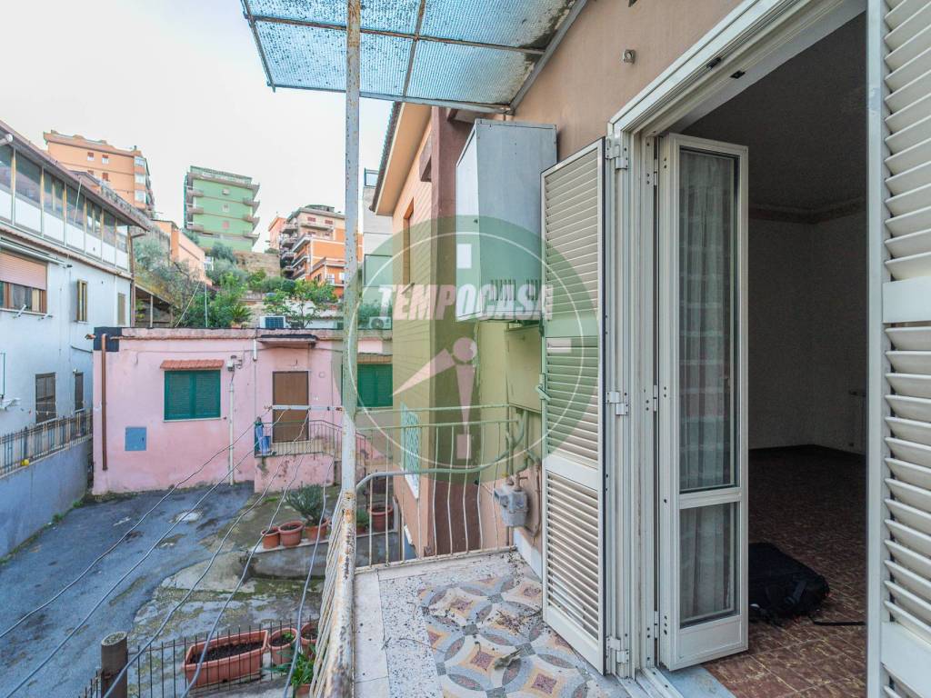 Vendita Appartamento in via Cornelia 312. Roma. Da ristrutturare, piano ...