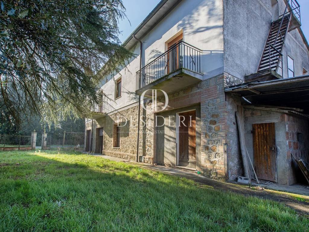 Sale Two-family villa in via Firenze ,3 Civitella Paganico. To be ...