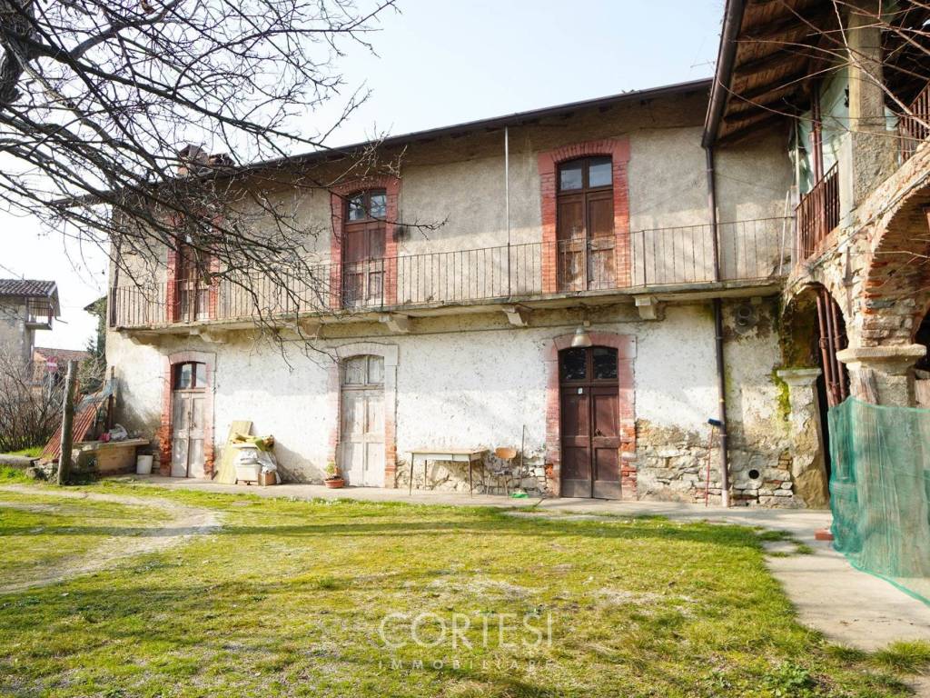Vendita Cascina in via Torre 105 Trescore Balneario. Da ristrutturare ...