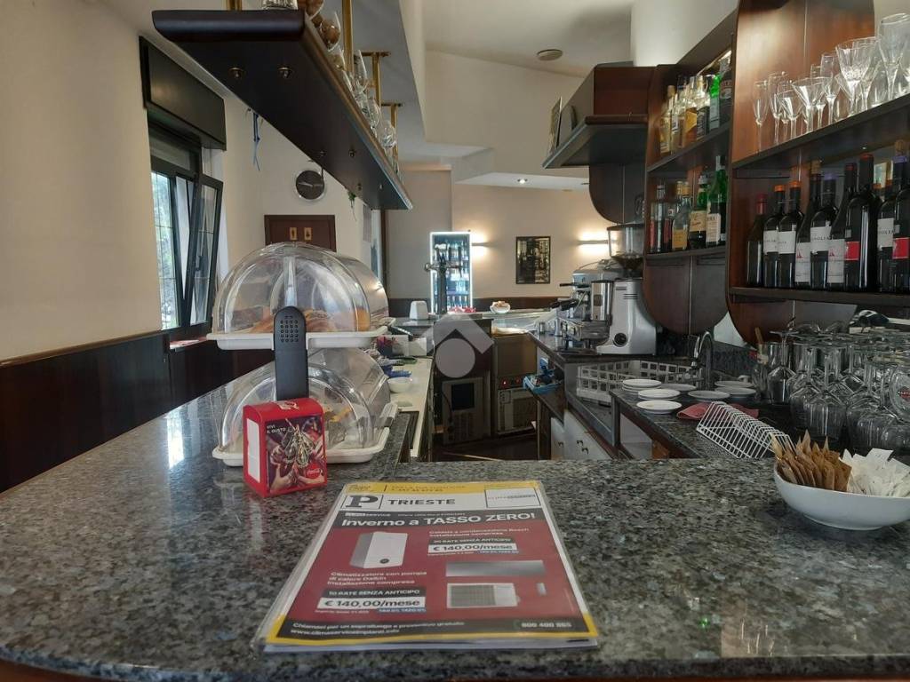 Locale commerciale Bar via Lamarmora 11, Trieste, Rif. 109772489 ...