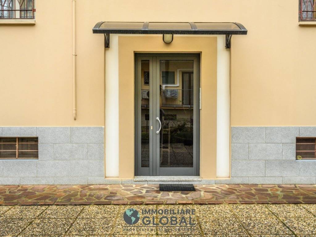 Venta Piso Modena. Piso de tres habitaciones en via Antonio Maria ...