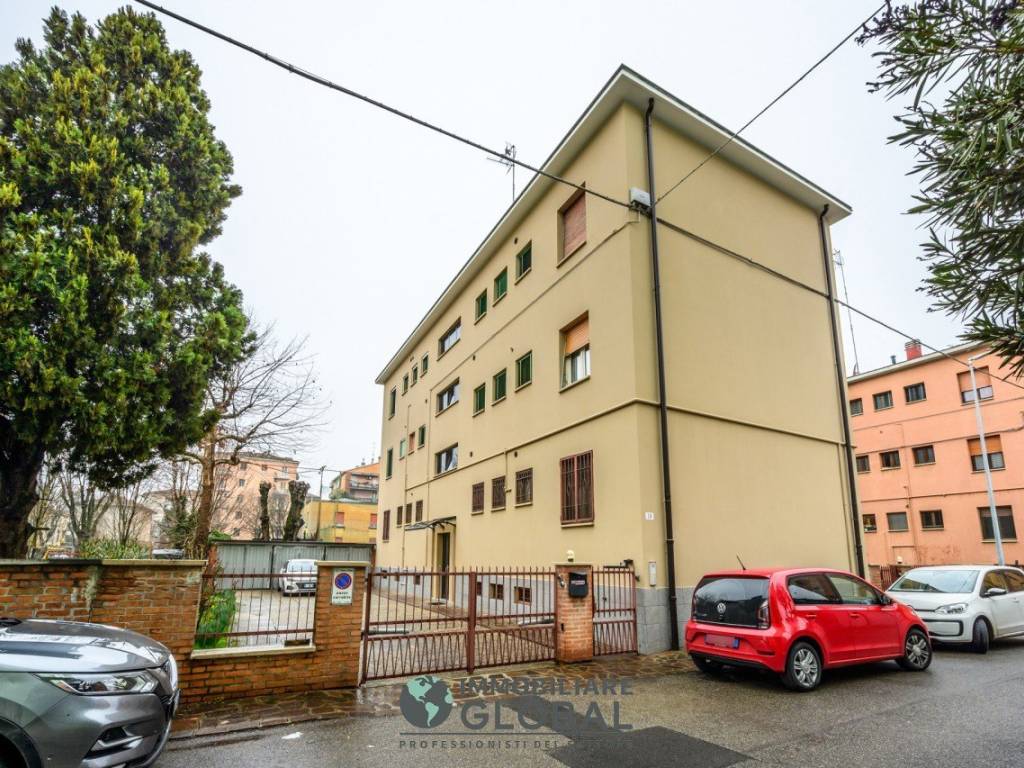 Sale Apartment Modena. 3-room flat in via Antonio Maria Pacchioni 28 ...