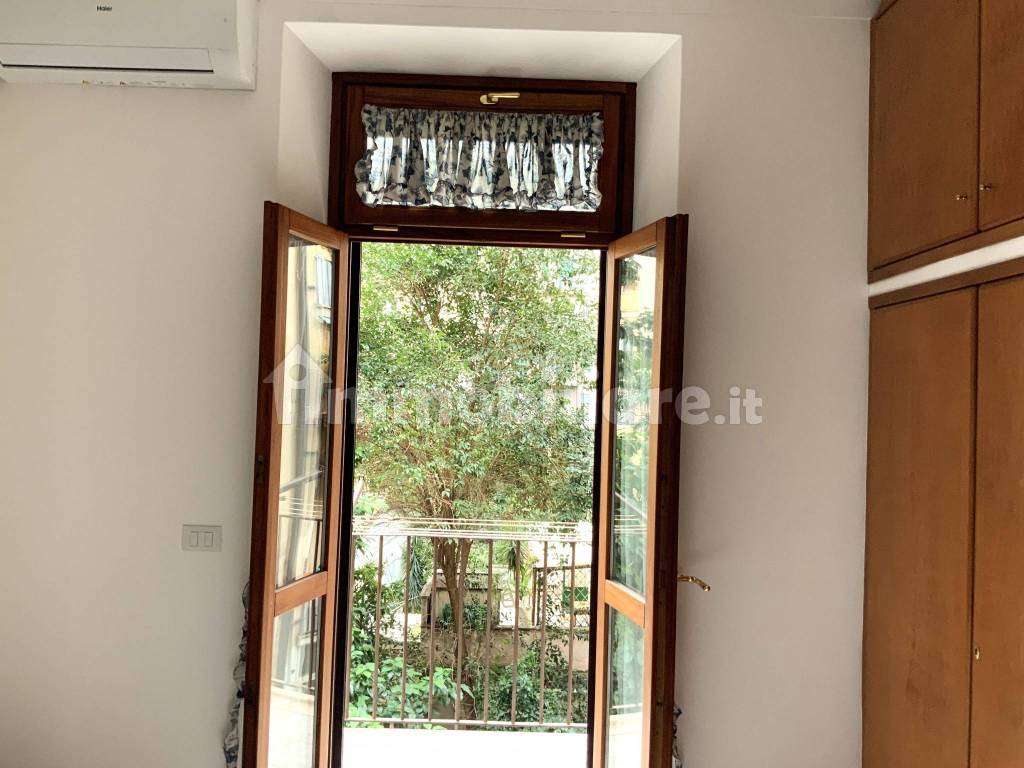 Vendita Appartamento Roma. Bilocale in via Cutilia. Buono stato, terzo ...