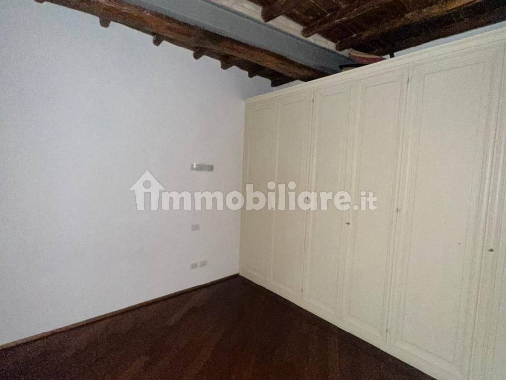 Affitto Appartamento Roma. Quadrilocale in via della Rotonda. Ottimo ...