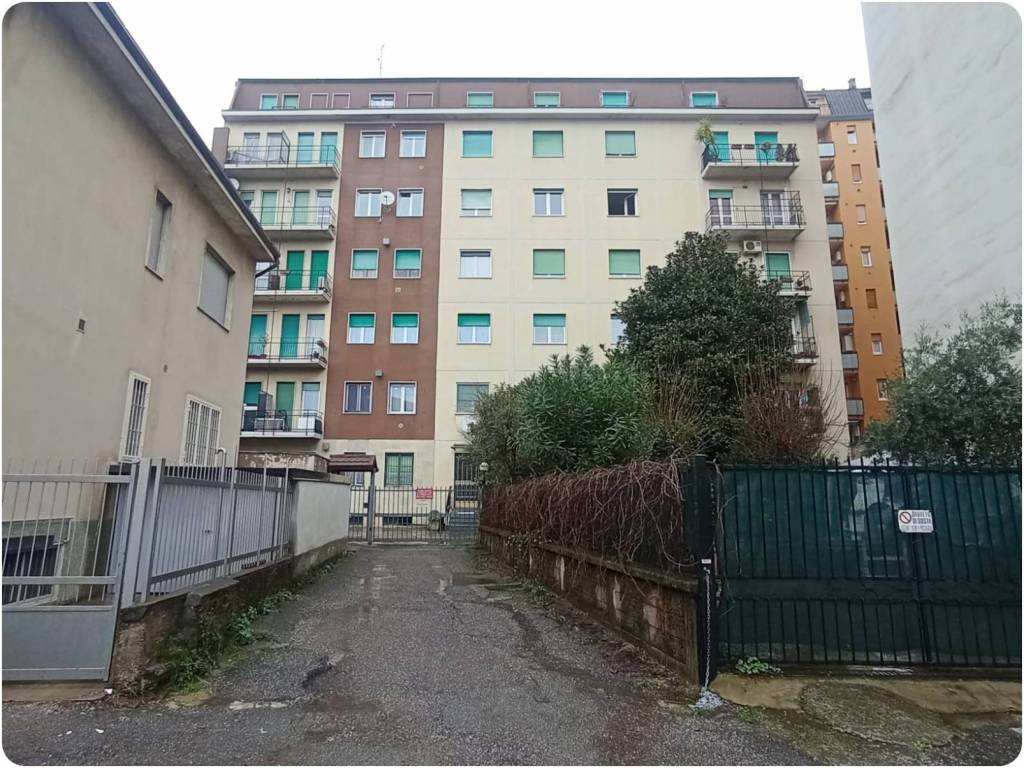 Vendita Appartamento Bollate. Trilocale in via Roma 35. Buono stato ...