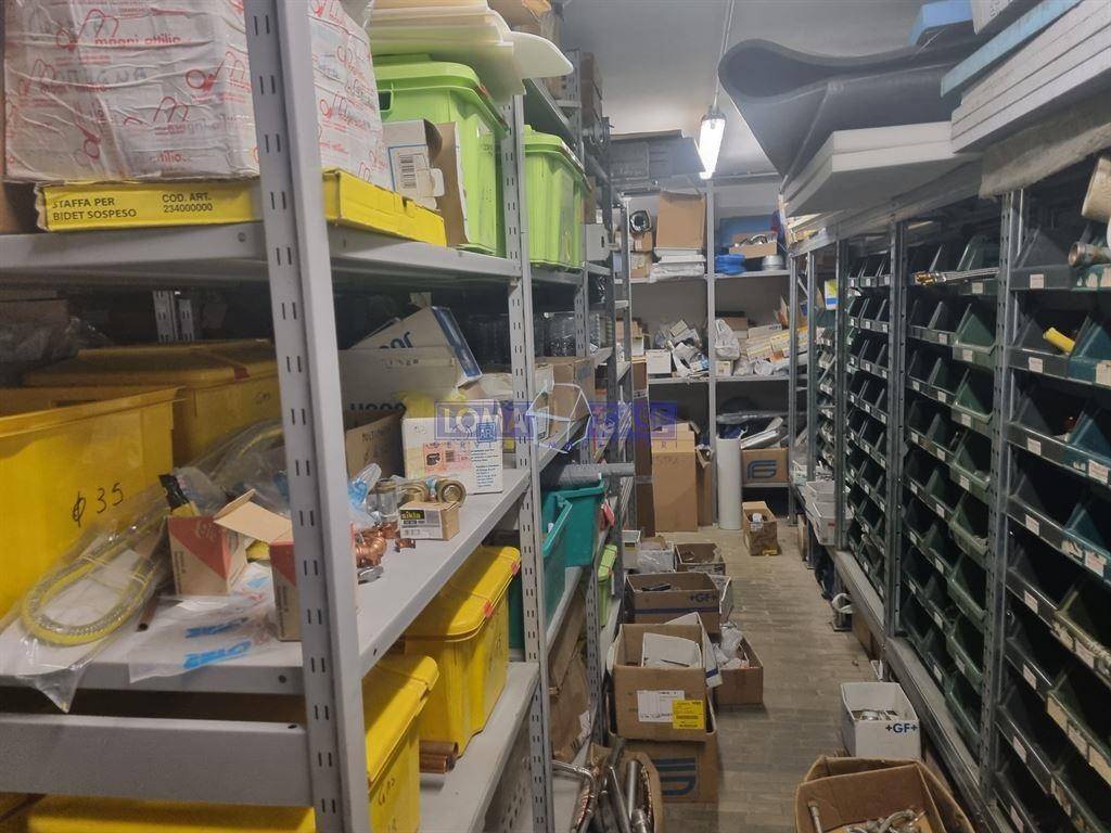Magazzino - Deposito via IV Novembre 52, Ronco Briantino, Rif ...