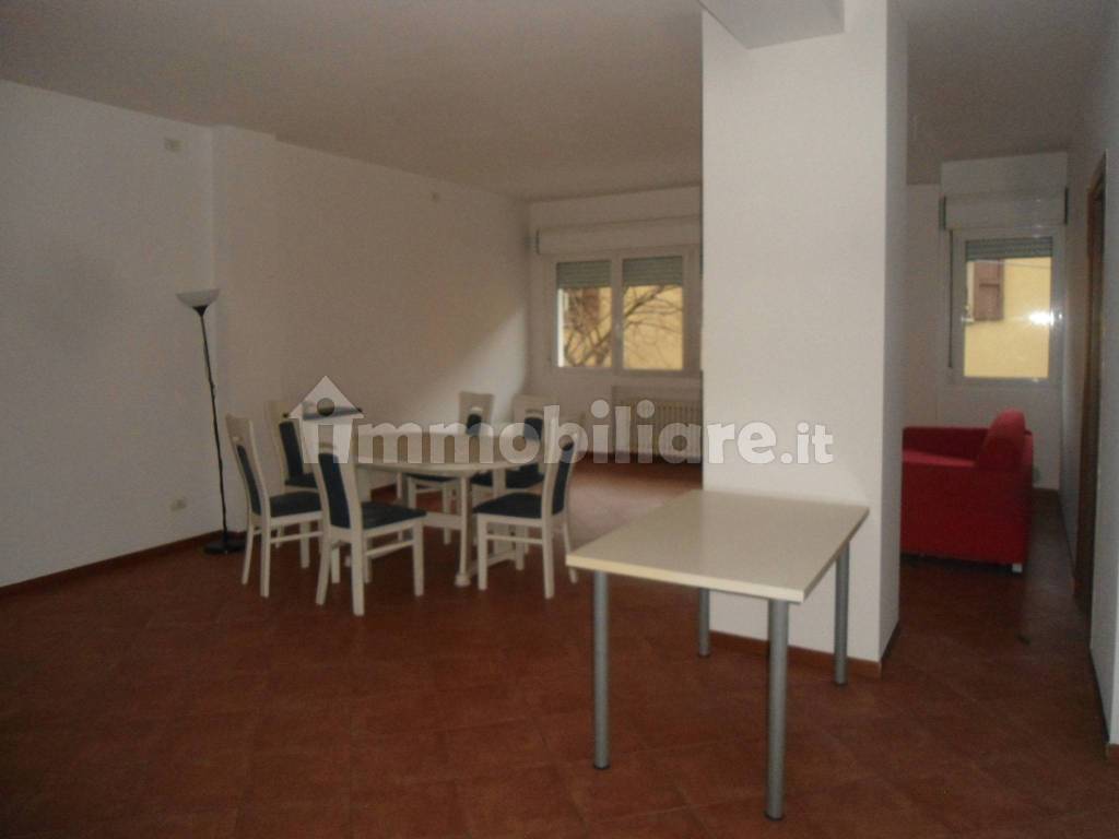 Affitto Appartamento Bologna. Bilocale in via Angelo Finelli. Buono ...