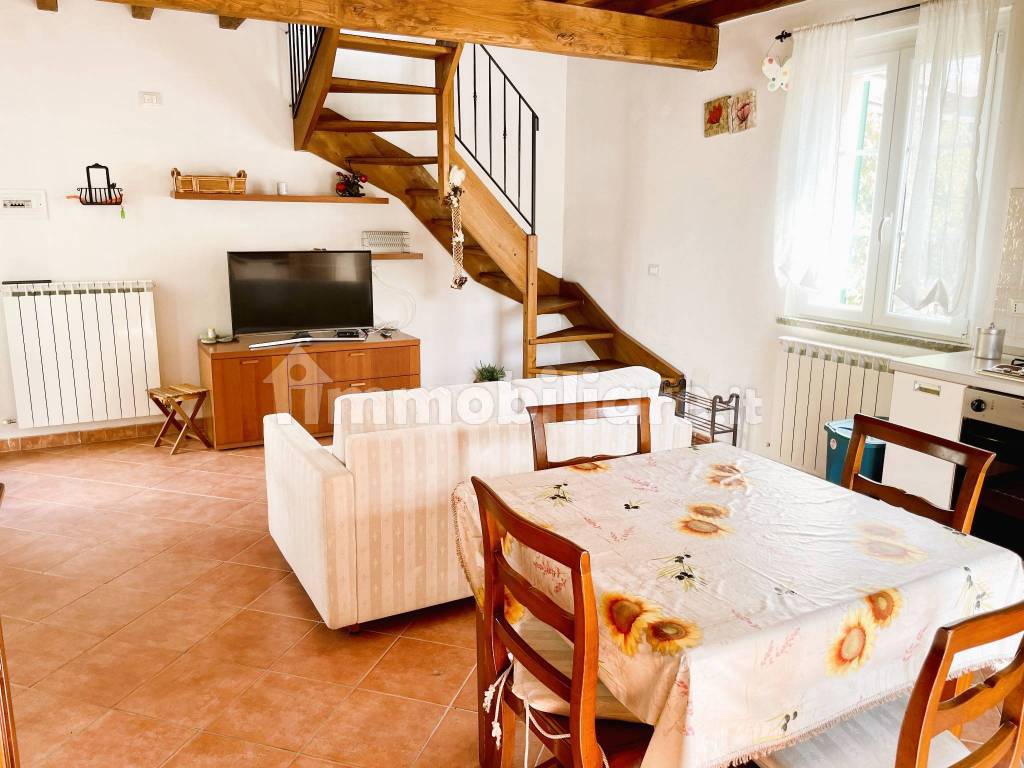 Vendita Villa a schiera in Località Chiesanuova Levanto. Ottimo stato ...